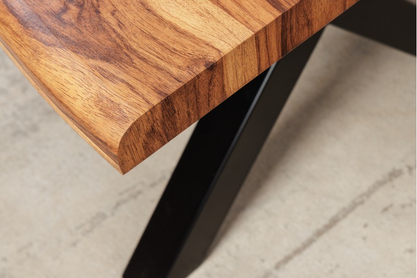 Industrial Baumkanten Esstisch WILD 160cm natural Walnuss-Otik mit X ...